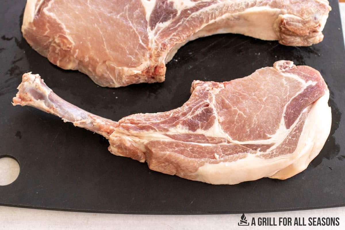Tomahawk Pork Chop Recipe with Balsamic Apple Compote